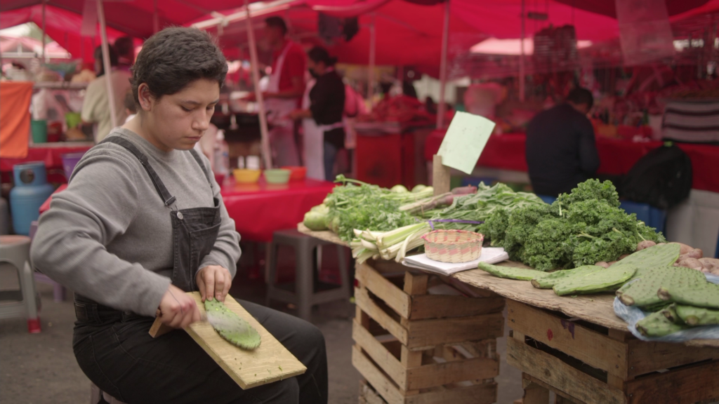 Lolo - Out On Screen